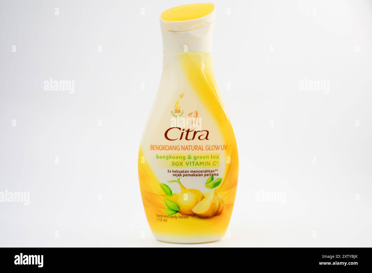 Close up front view of Citra Natural Glow UV body lotion isolated on ...