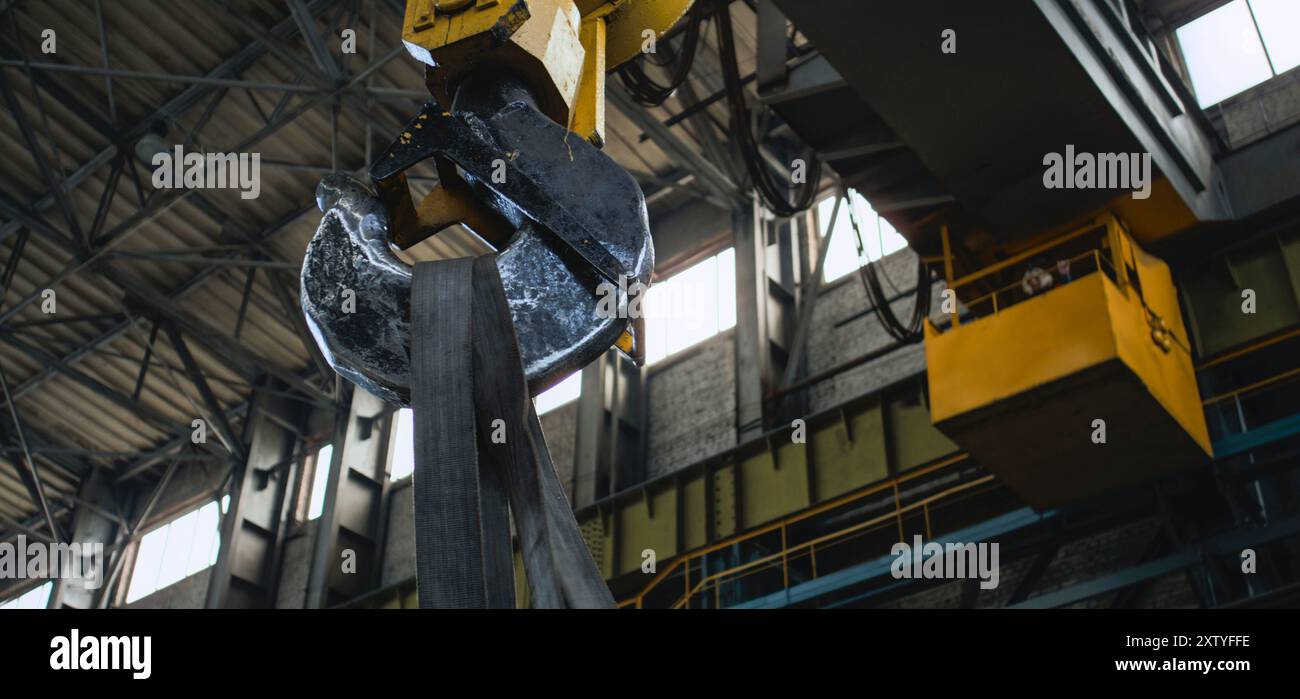 Industry concept manufacturing plant hi-res stock photography and ...