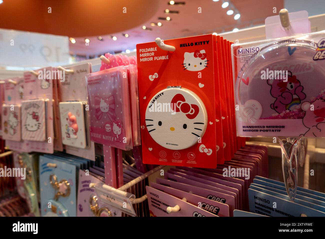 Miniso logo hi-res stock photography and images - Alamy