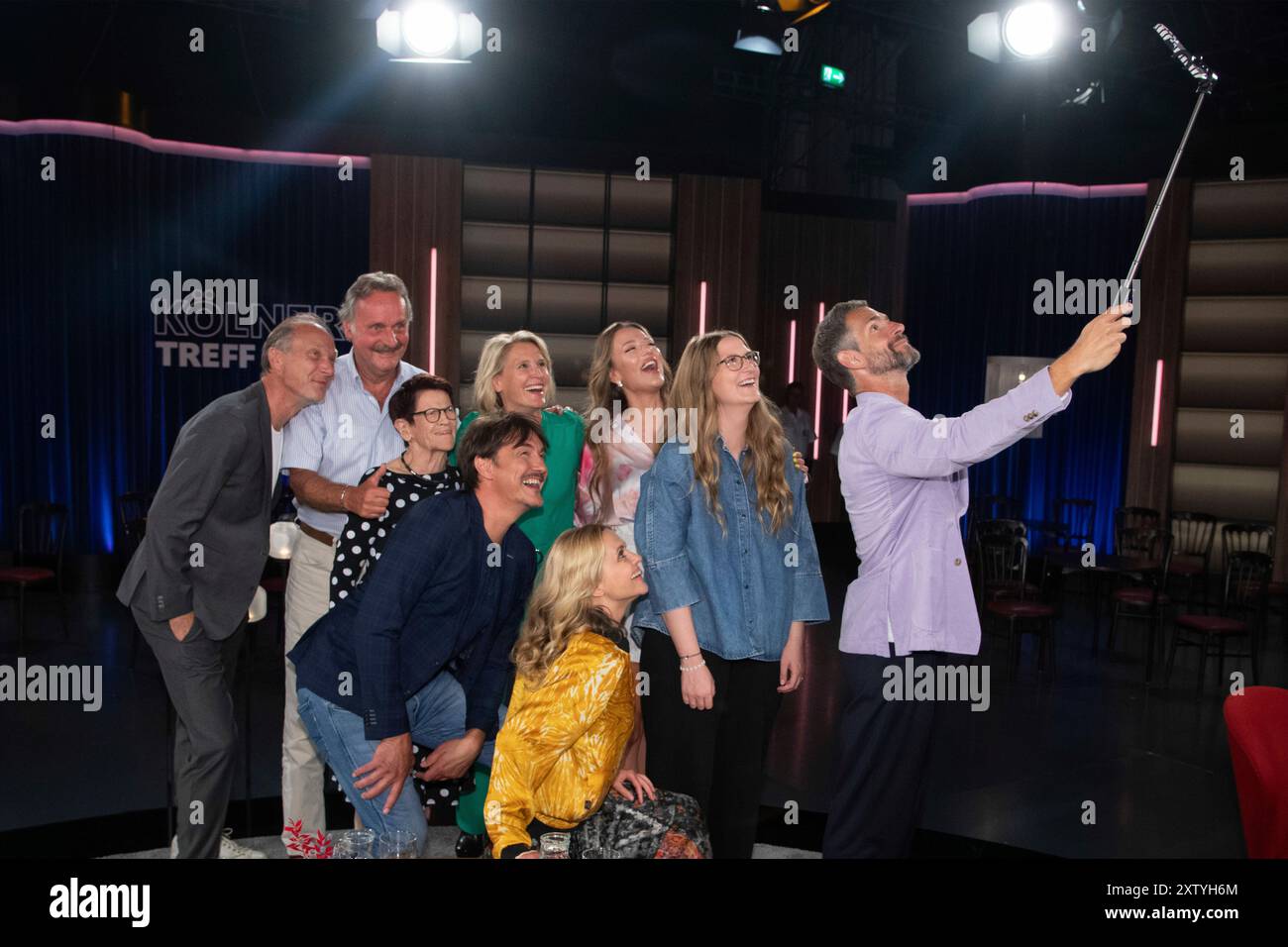 Group photo selfie with all guests, left to right Martin BRAMBACH ...