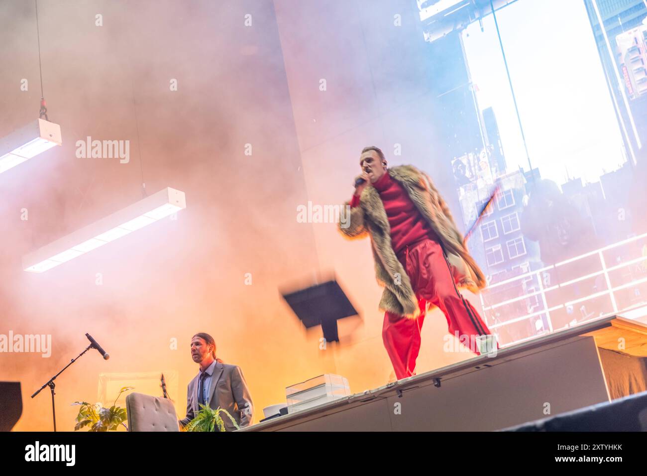 Der deutsche Musiker, Rapper, Sänger Alligatoah Lukas Strobel auf dem ...