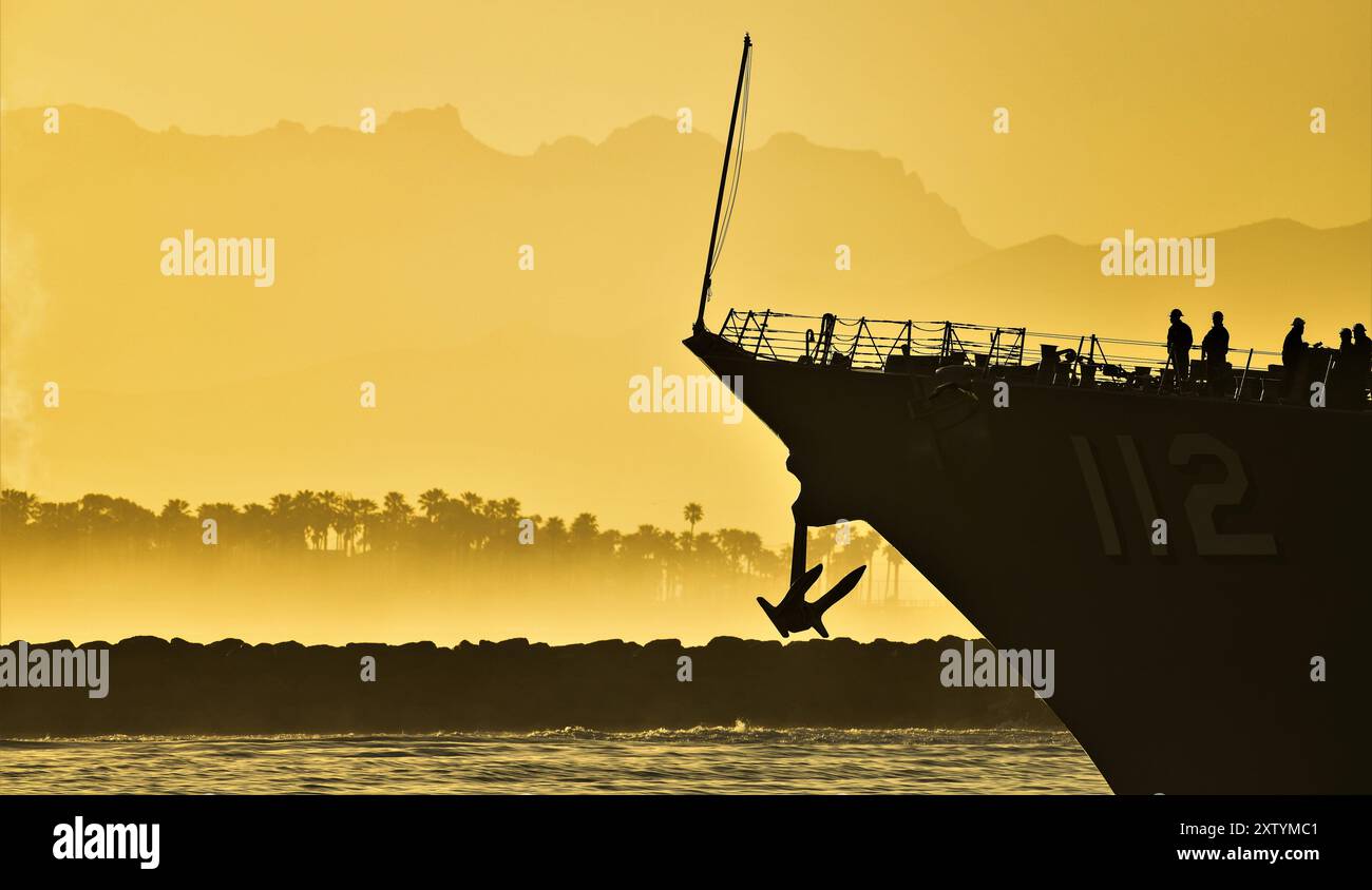 USS Michael Murphy (DDG 112) arrives at Naval Surface Warfare Center ...