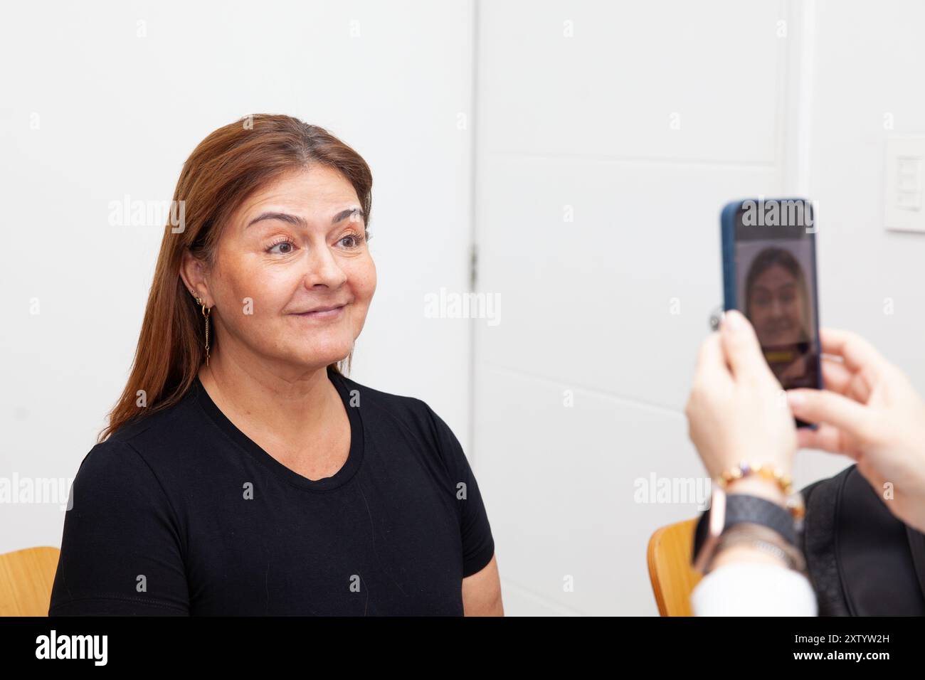 Dermatologist pictures hi-res stock photography and images - Alamy