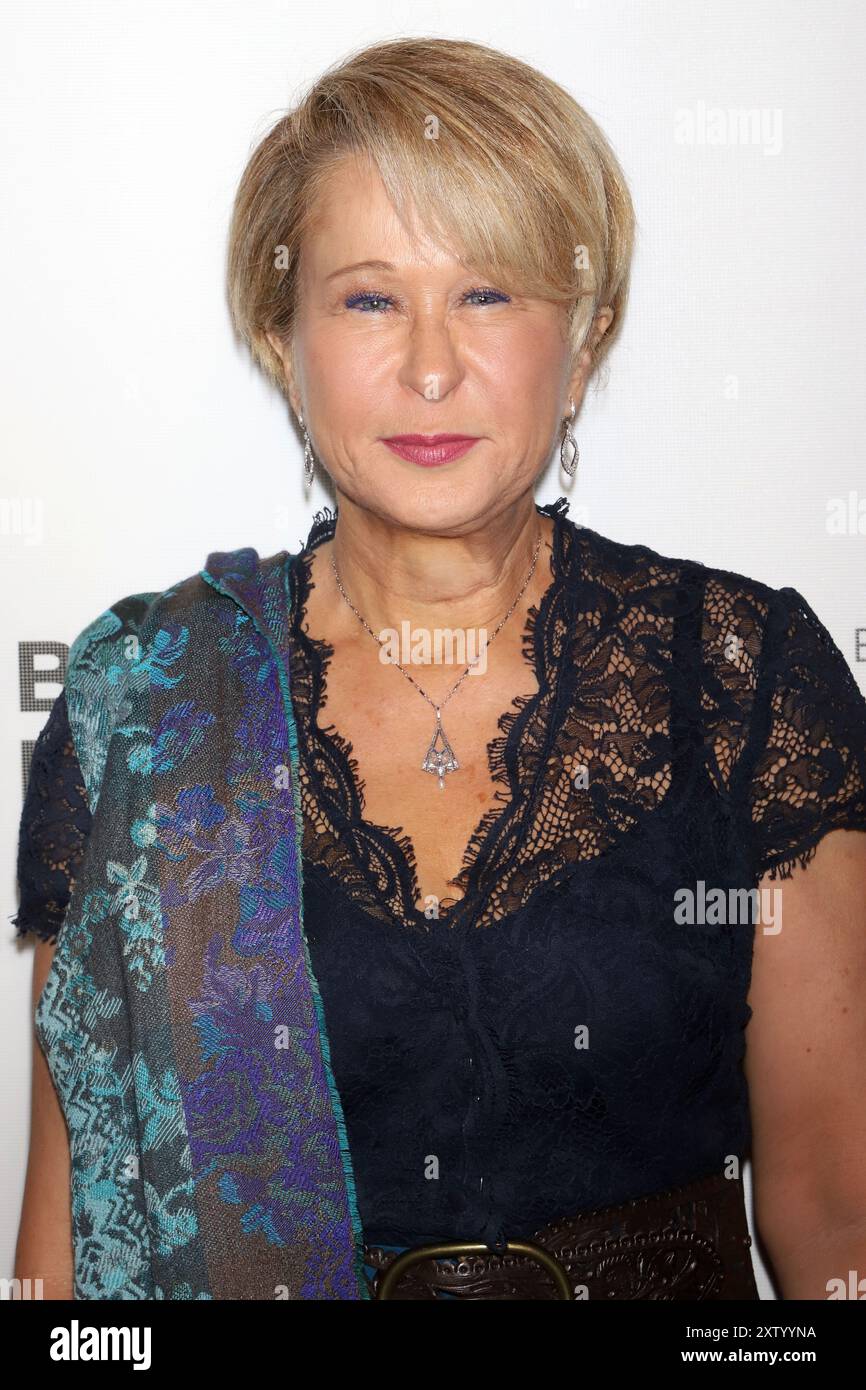Yeardley Smith attends the 30th Anniversary of "The Simpsons" at the ...