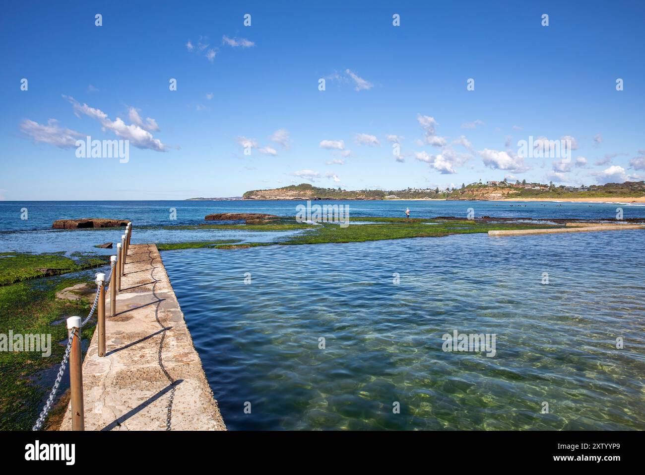 Mona Vale beach ocean rock swimming pool with views across to the beach ...