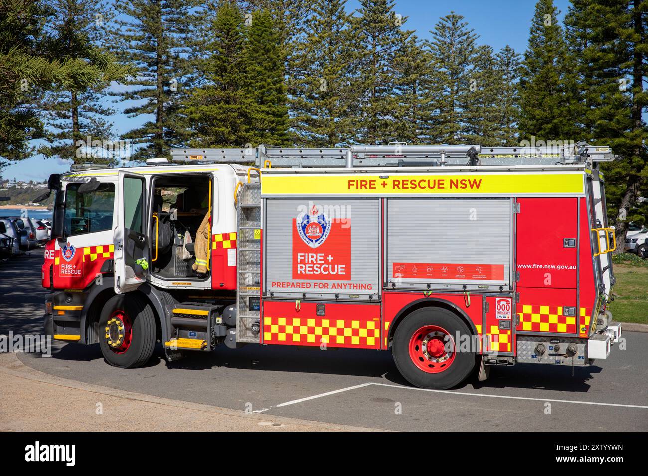 Australia fire truck hi-res stock photography and images - Alamy