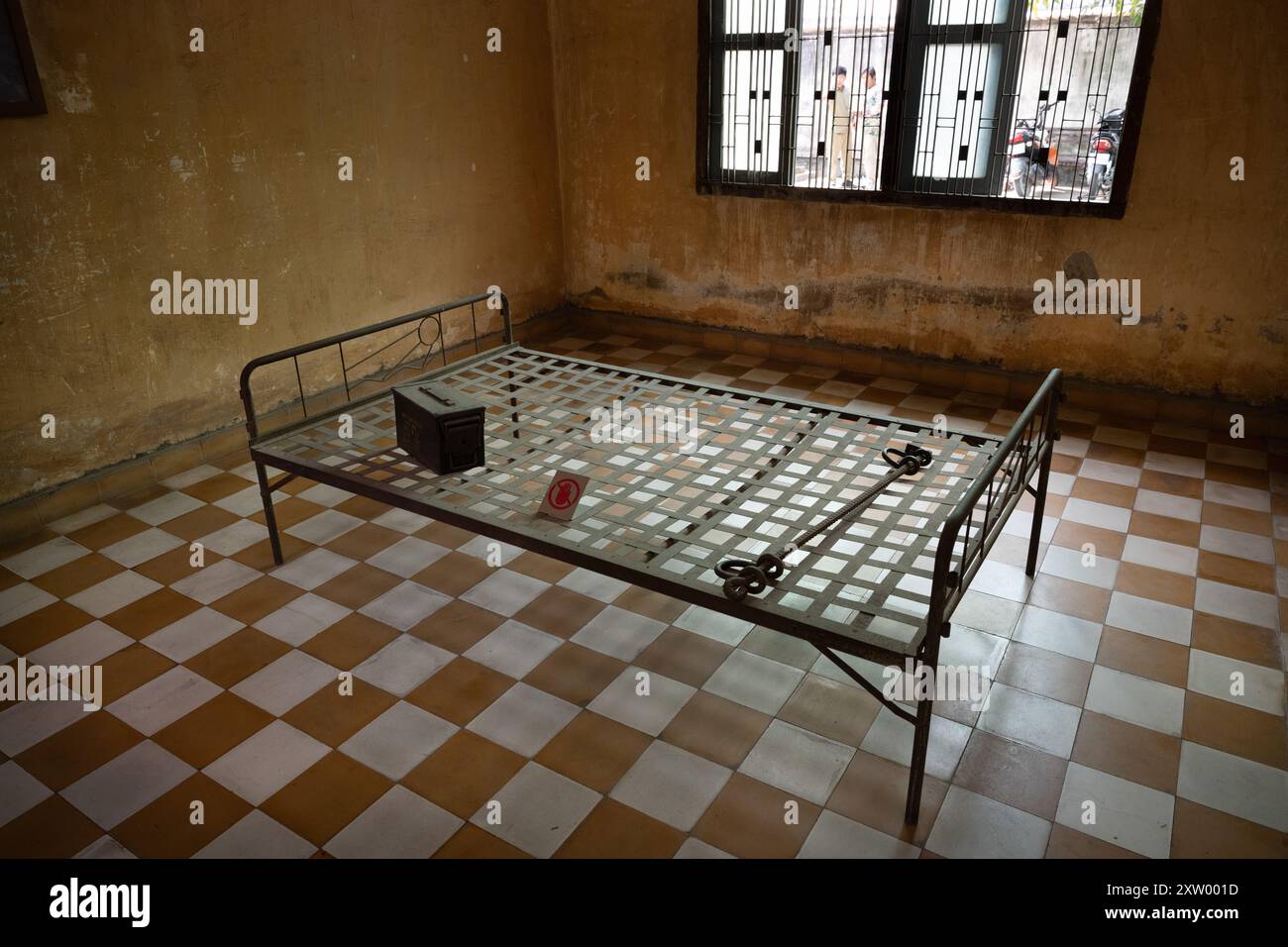 Prison cells on prison s 21 hi-res stock photography and images - Alamy