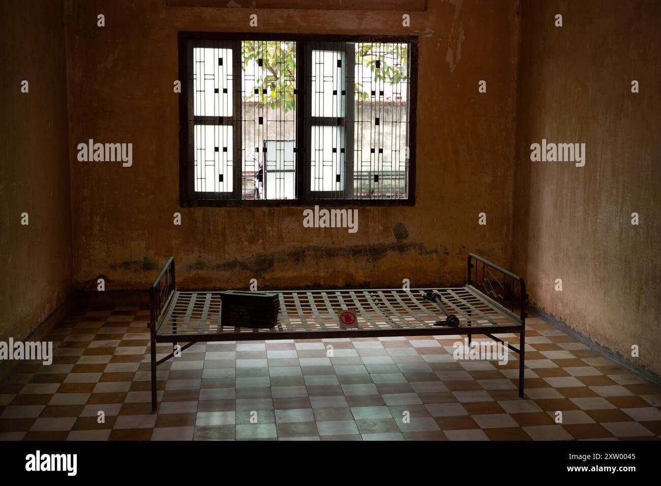 Inside the s 21 prison hi-res stock photography and images - Alamy