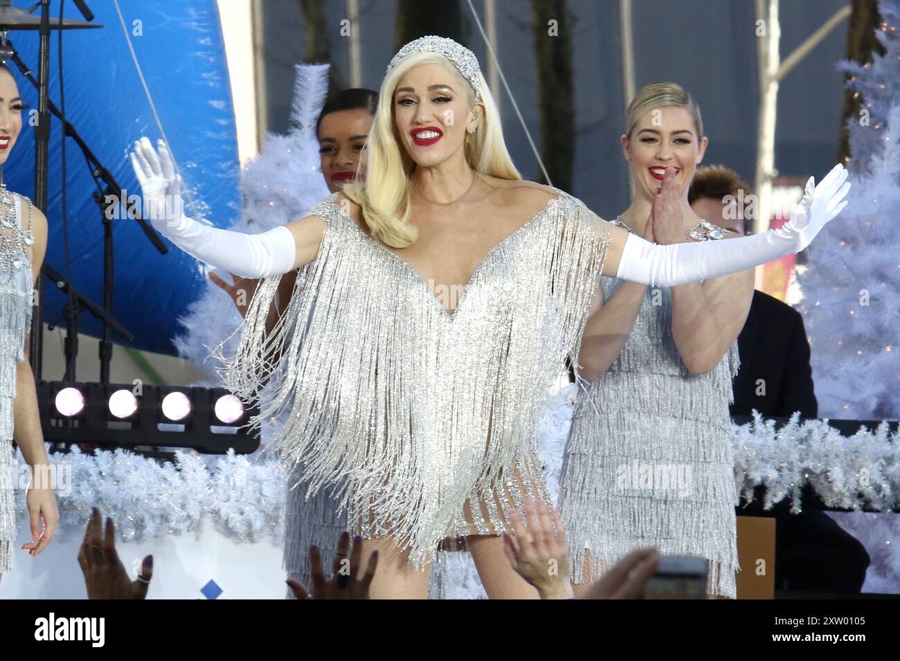 Gwen Stefani performs in Bryant Park in New York City Stock Photo - Alamy