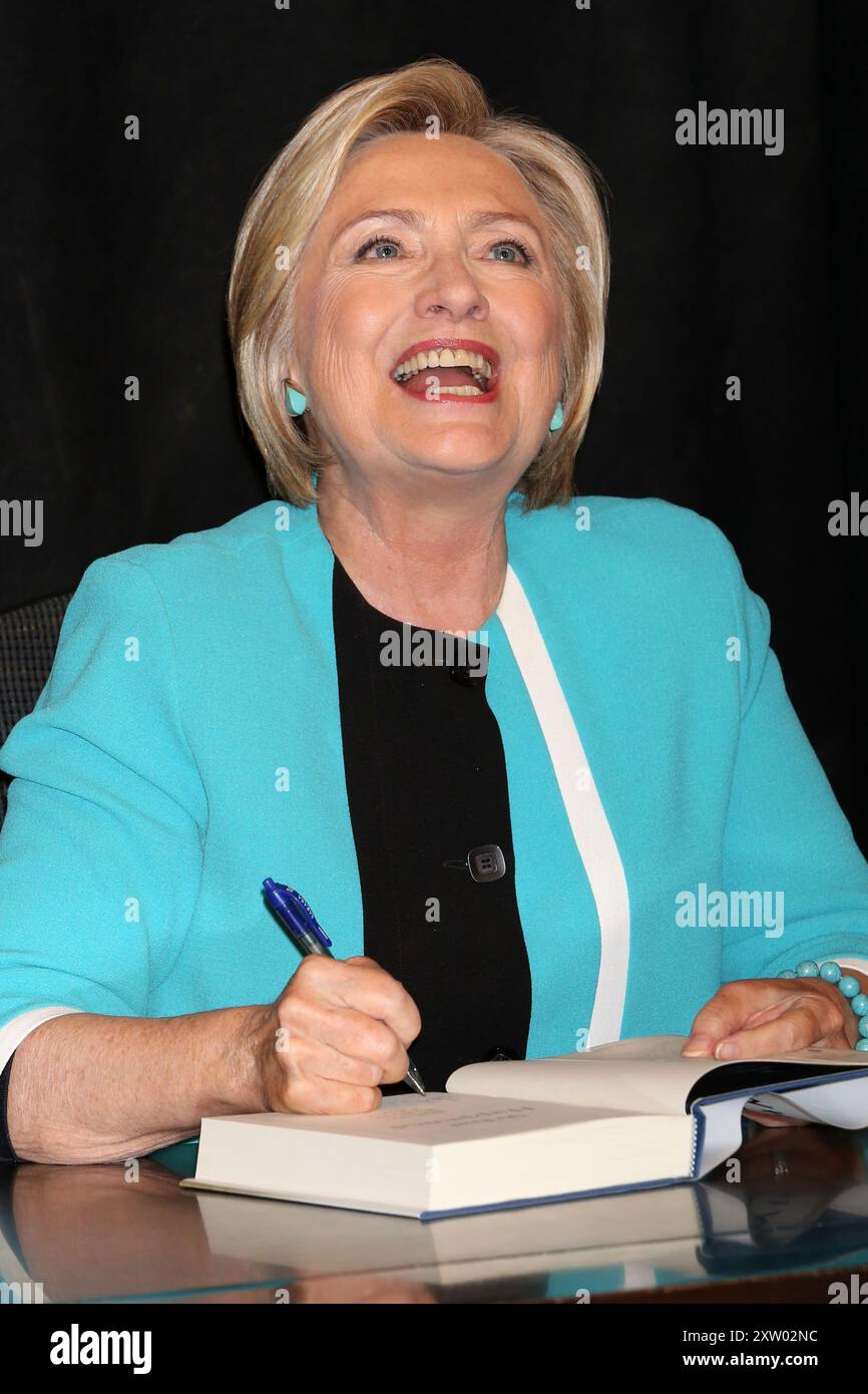 Hillary Clinton signs copies of her new book "What Happened" at Barnes ...