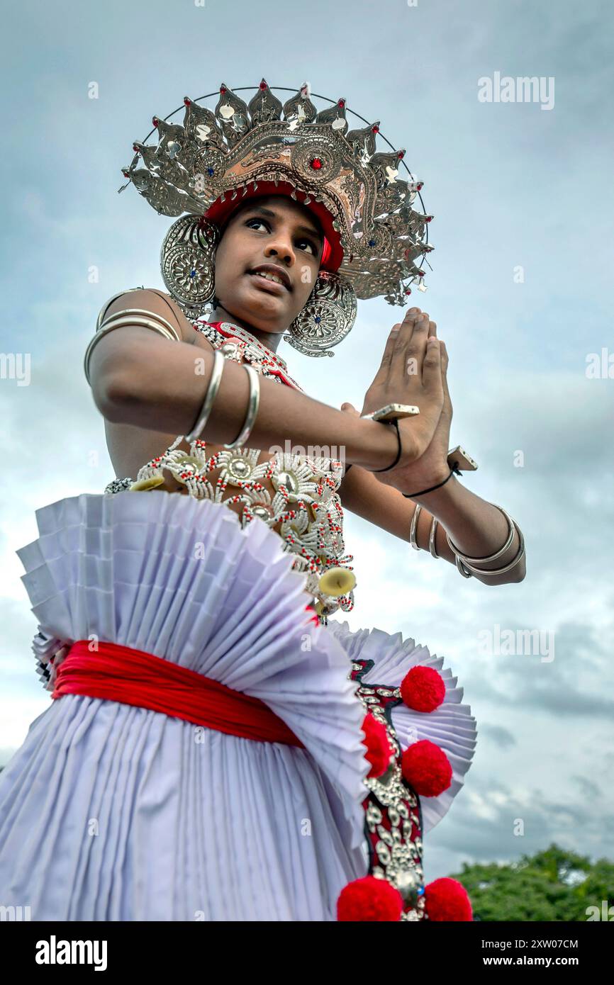 SIGIRIYA, SRI LANKA - JULY 16, 2024 : A Ves Dancer, also known as a ...