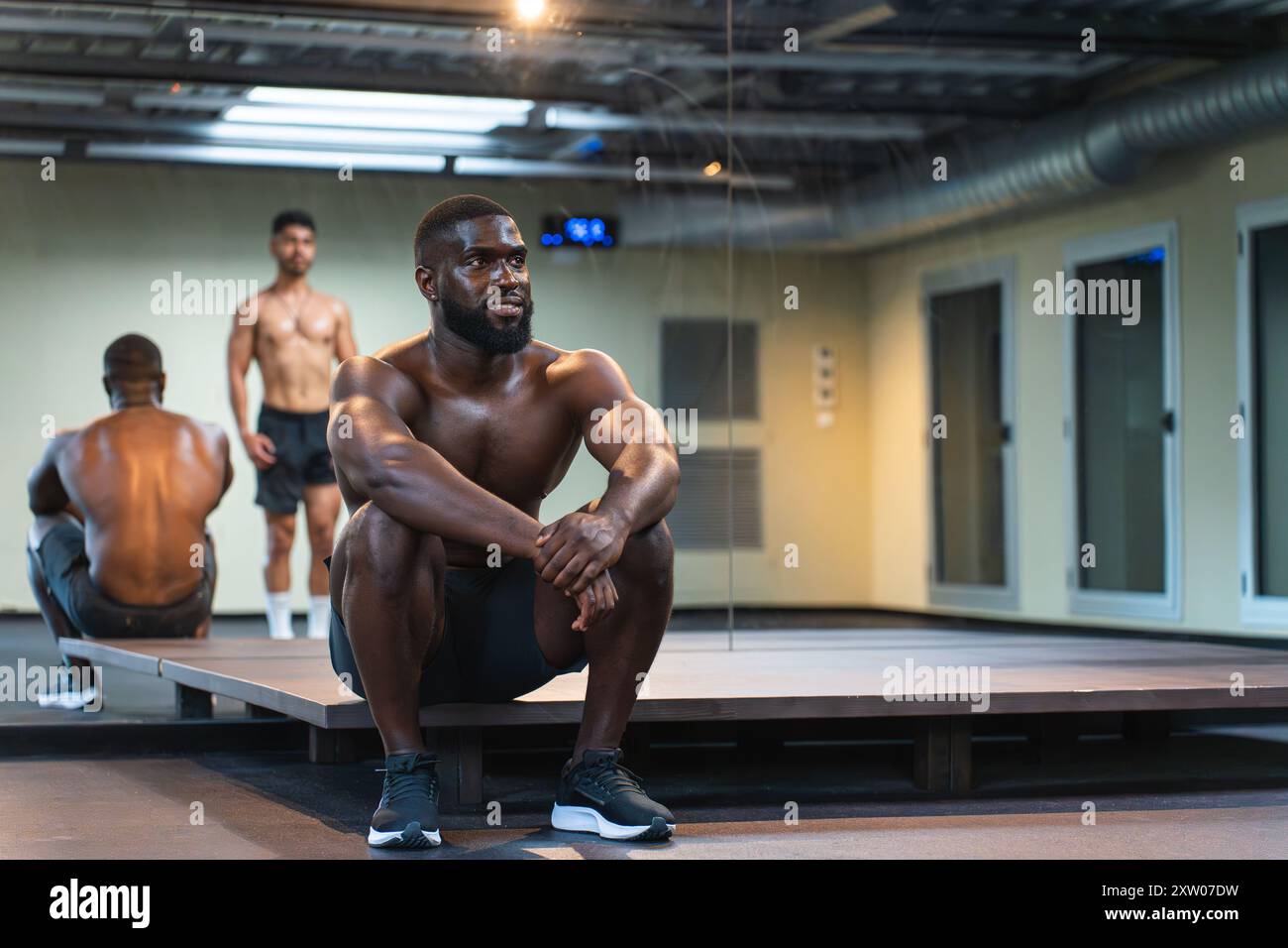Trainer guidance hi-res stock photography and images - Alamy