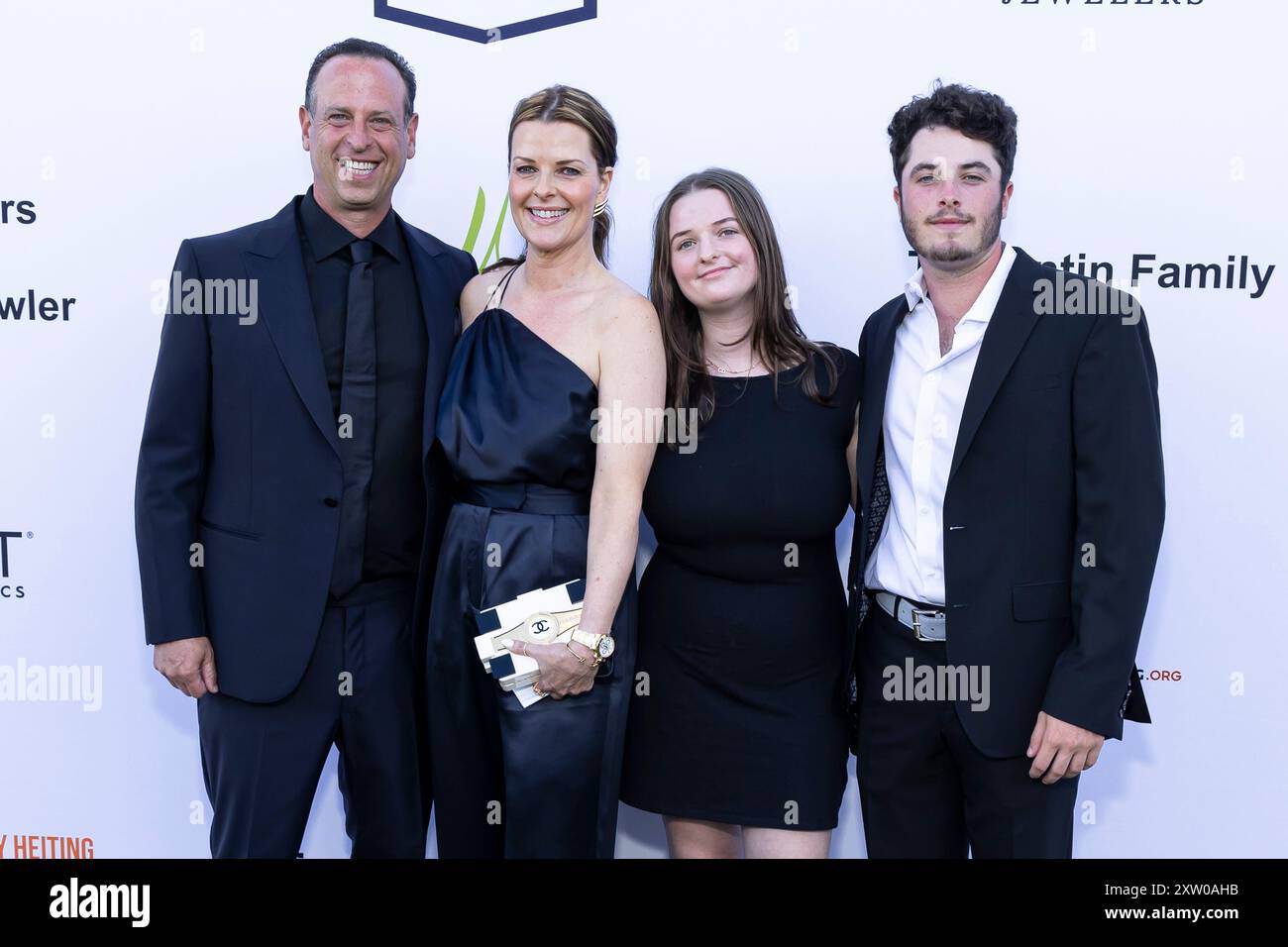 Beverly Hills, USA. 16th Aug, 2024. Dave Gilbert and family attend the ...
