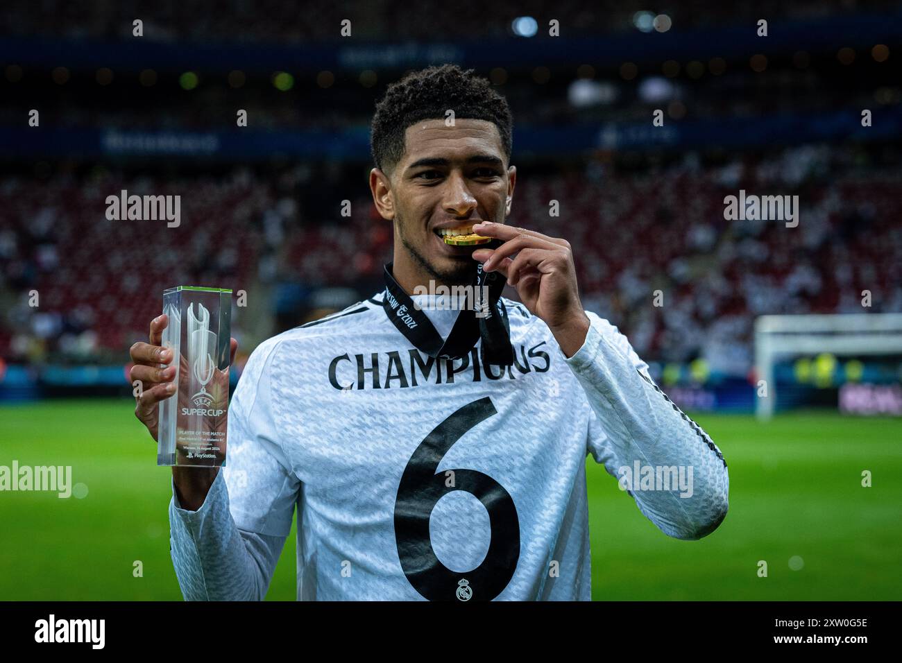 Jude bellingham real madrid player hi-res stock photography and images ...