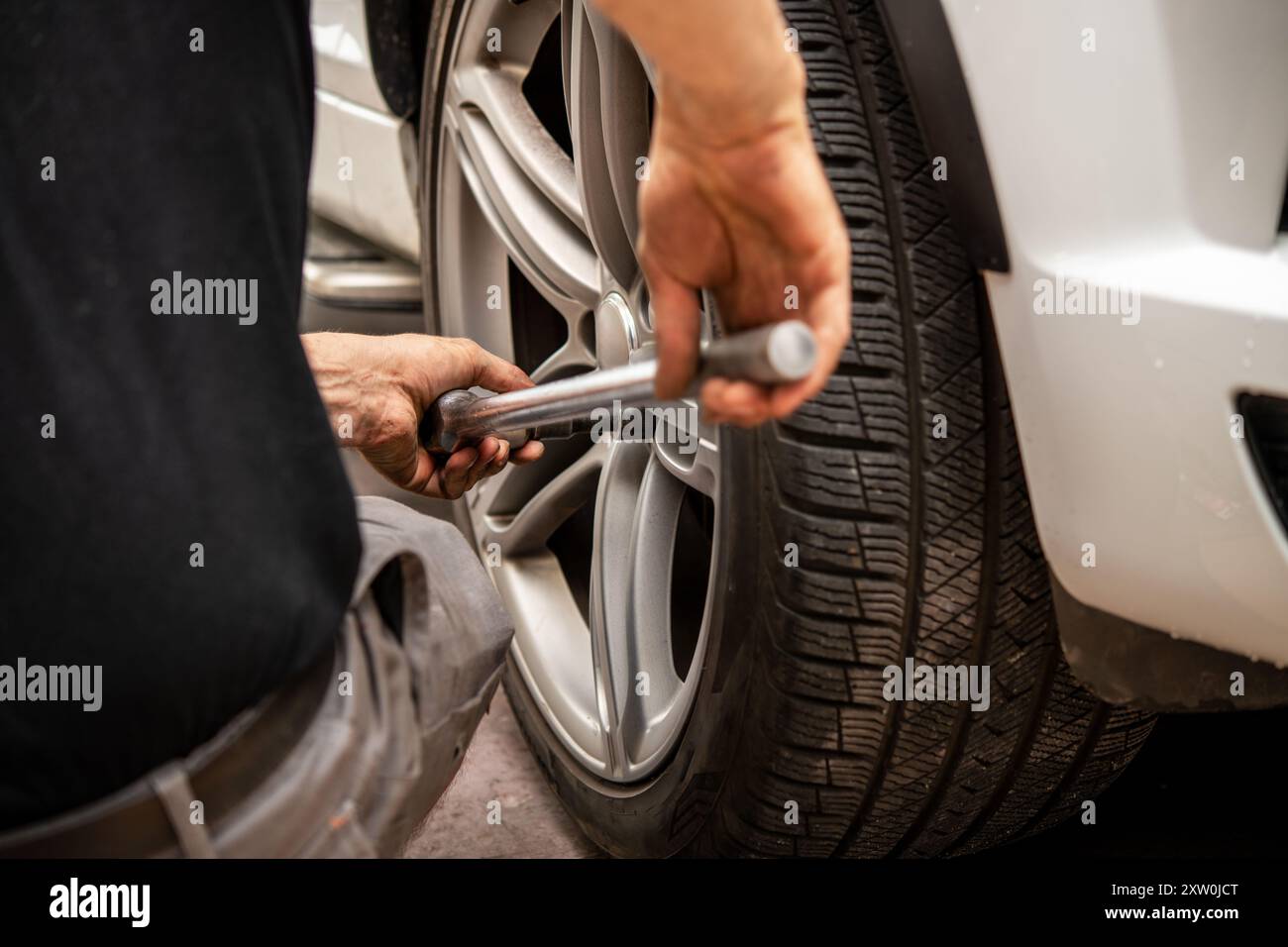 Using a wrench hi-res stock photography and images - Alamy