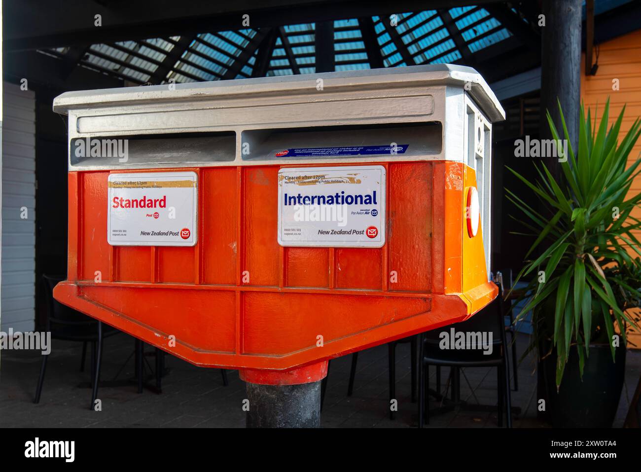 Old tech snail mail hi-res stock photography and images - Alamy