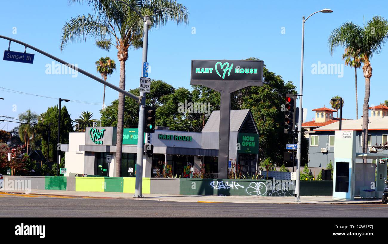 Hart House, fast food restaurant located at 6800 Sunset Blvd, Los ...