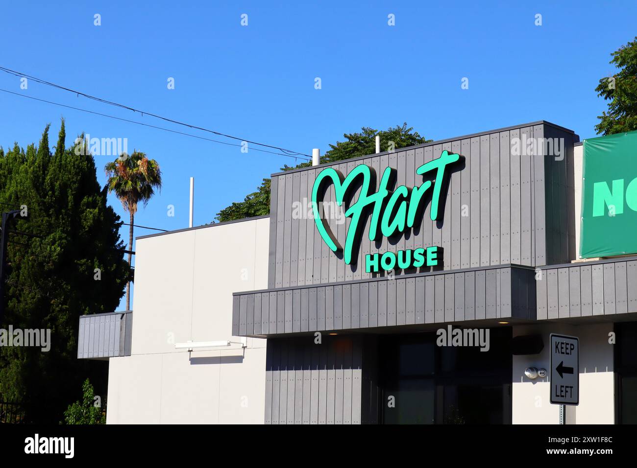 Hart House, fast food restaurant located at 6800 Sunset Blvd, Los ...