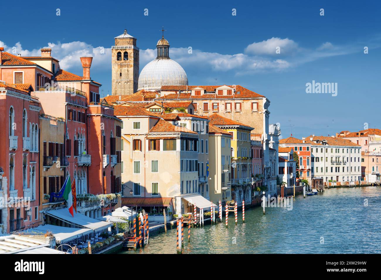 View of medieval houses on waterfront of the Grand Canal, Venice Stock ...