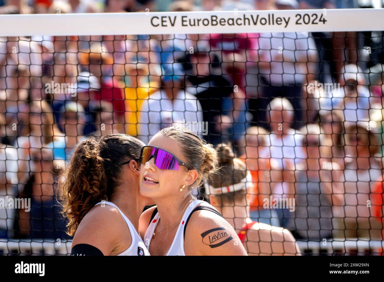 THE HAGUE - Zoe Verge-Depre and Esmee Bobner (SUI) during the semi ...