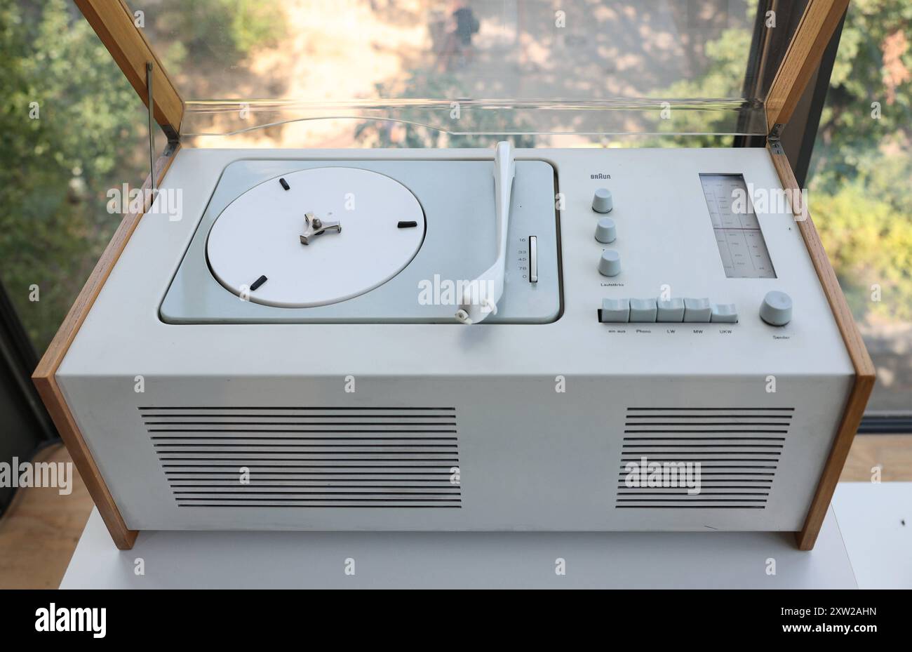 16.08.2024, Berlin - Deutschland. Ausstellungsstücke zu 100 Jahre IFA ...