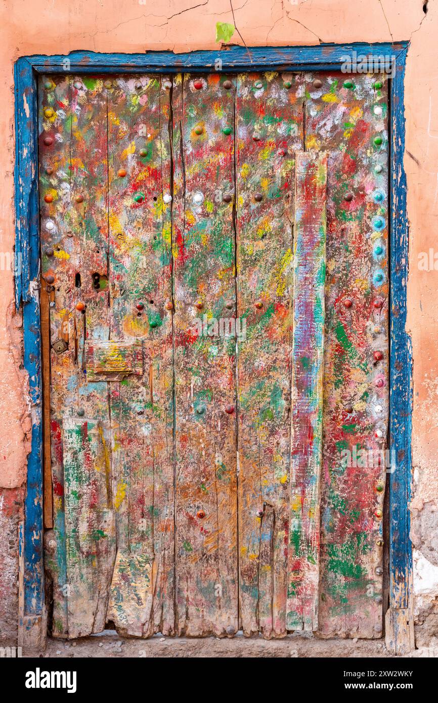 Colorful wooden door hi-res stock photography and images - Alamy