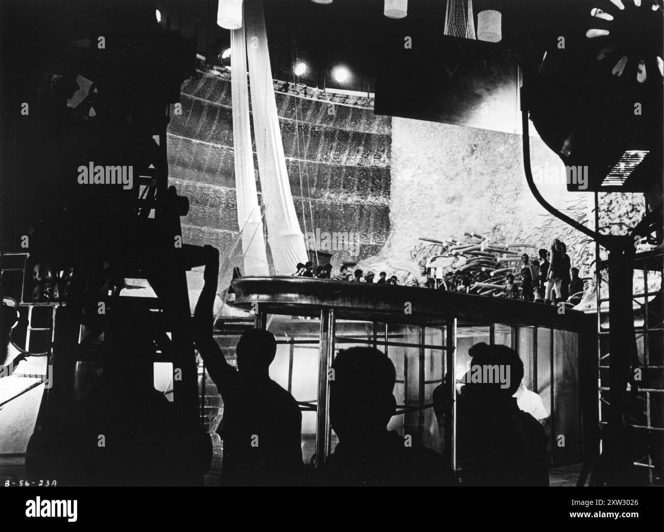JANE FONDA filming a scene on the Labyrinth set for BARBARELLA 1968 ...