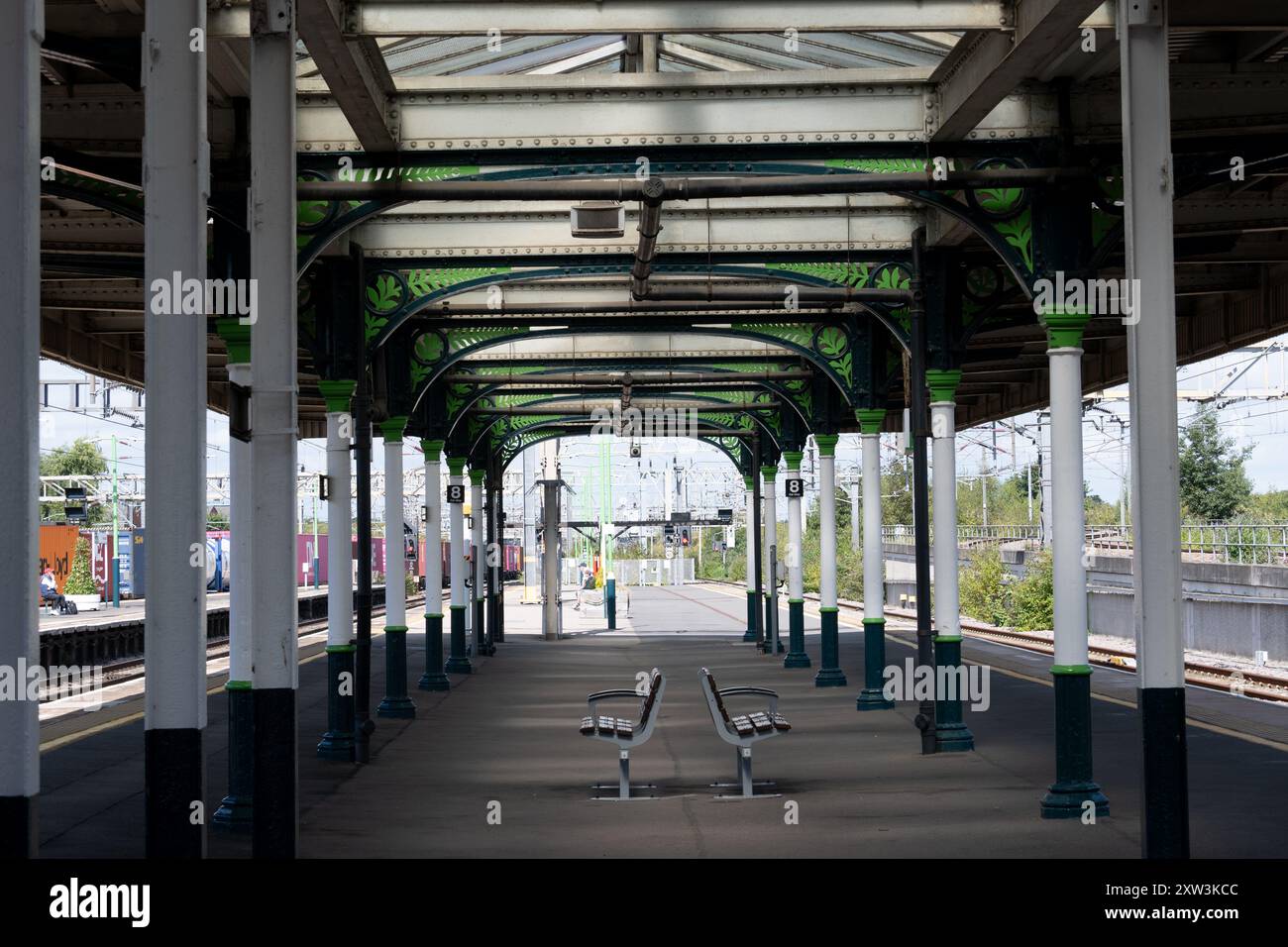 Nuneaton railway station, Warwickshire, England, UK Stock Photo - Alamy