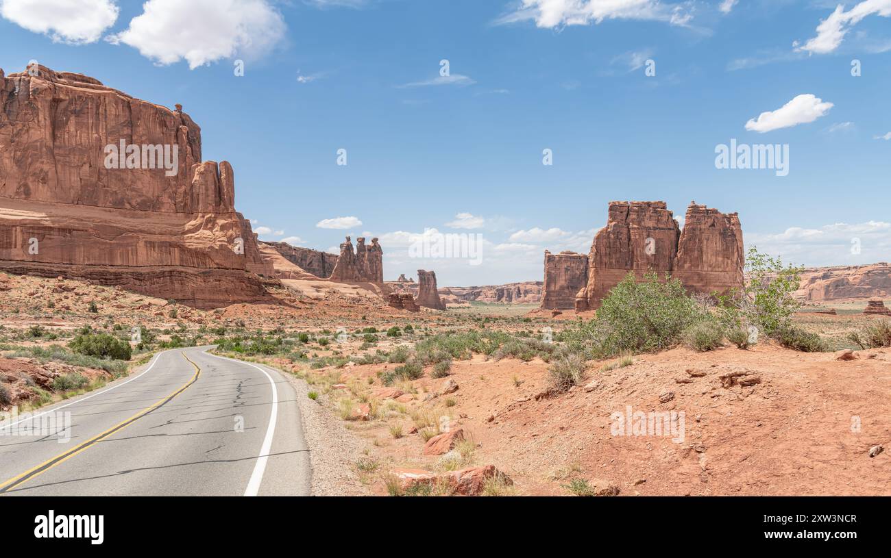 Arches lane hi-res stock photography and images - Alamy