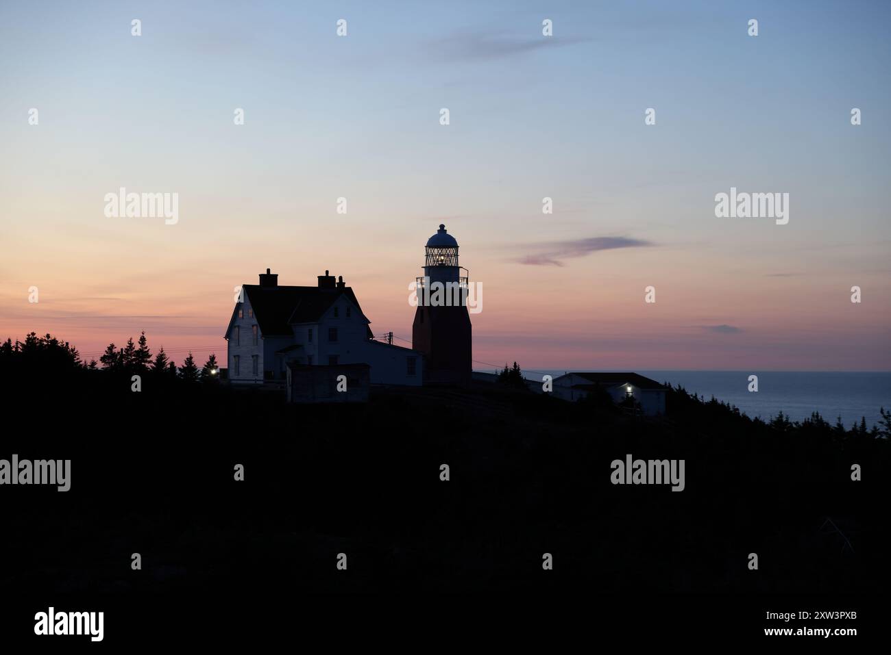 Long Point Lighthouse at Crow Head North Twillingate Island ...