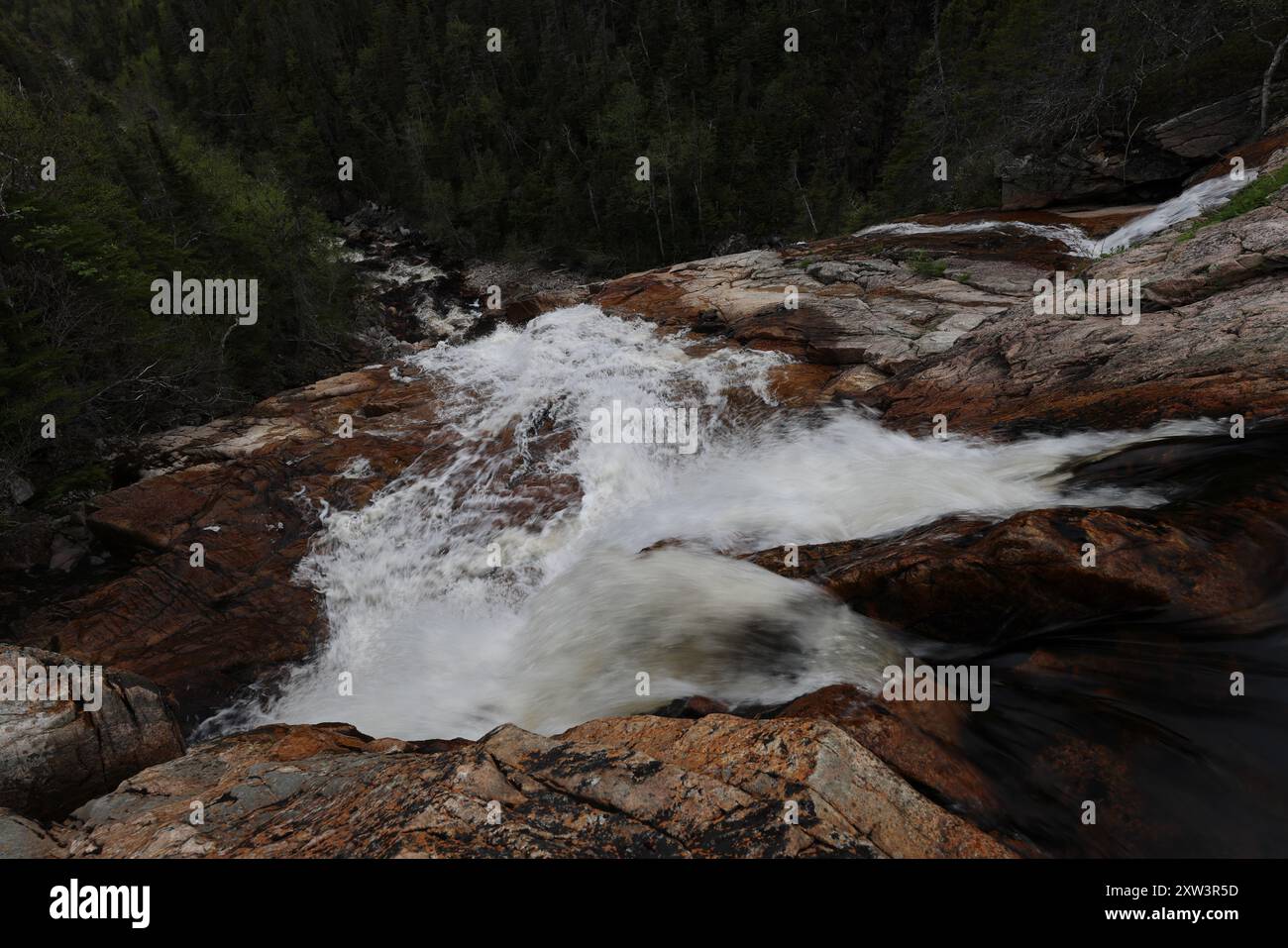 South east brooke falls hi-res stock photography and images - Alamy