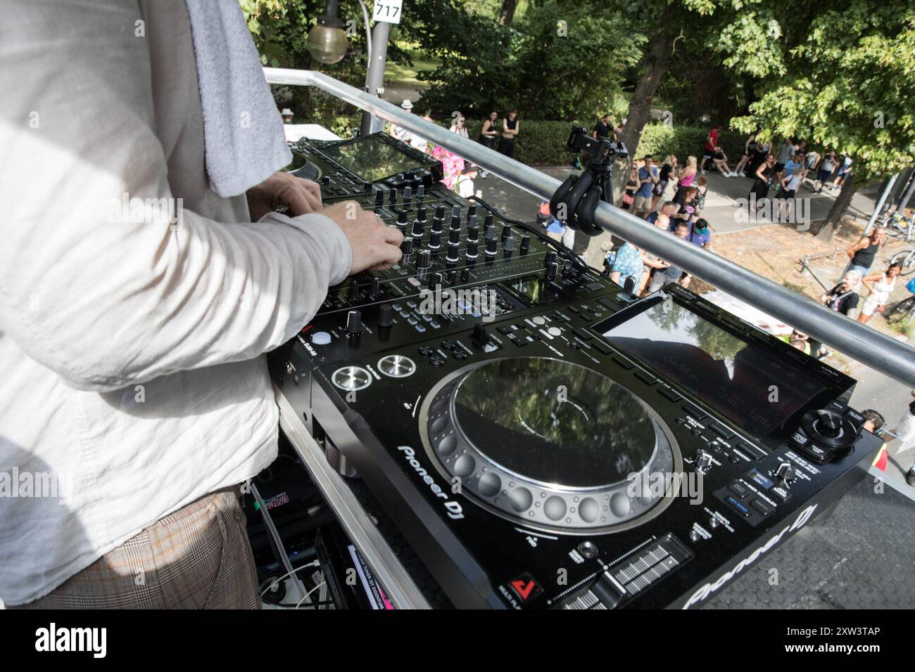 The streets of Berlin's Tiergarten pulsated with vibrant energy on ...