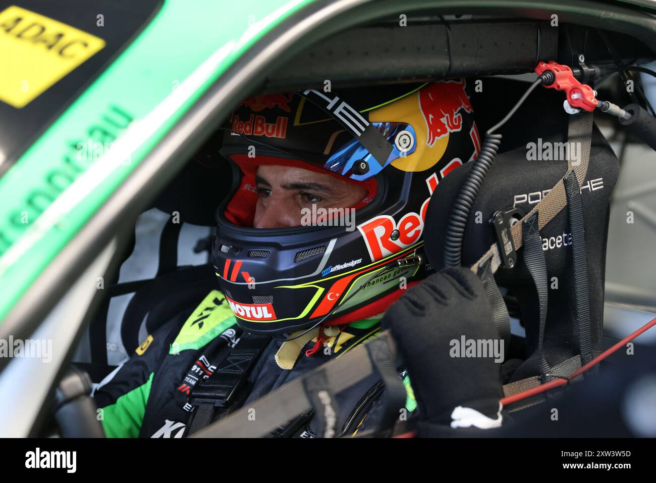 Ayhancan Gueven (TUR), Porsche 911 GT3 R, Team: Manthey EMA Racing (DEU ...