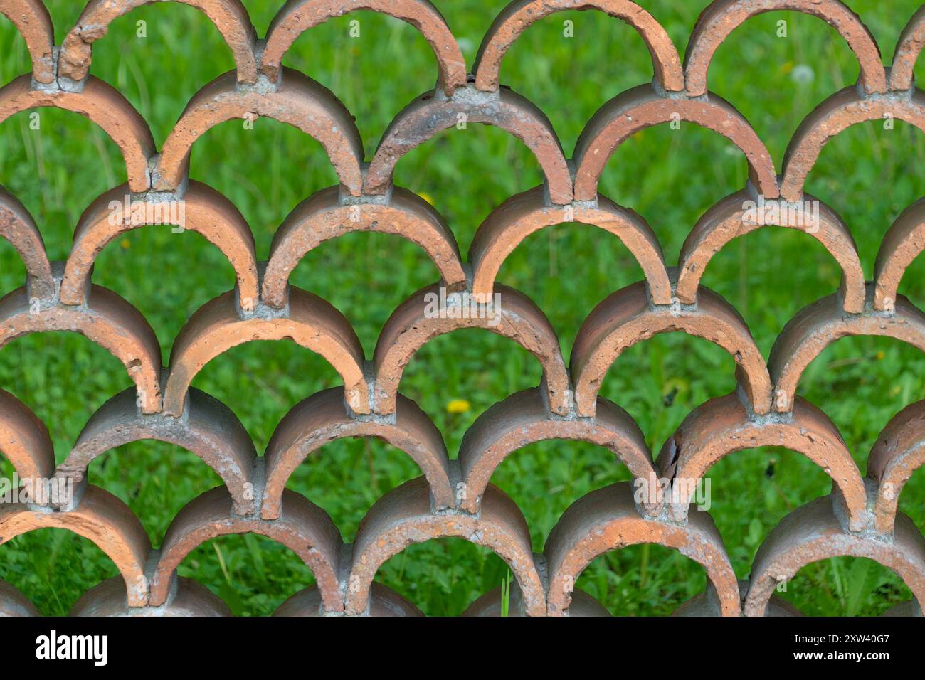 Staggered brickwork hi-res stock photography and images - Alamy