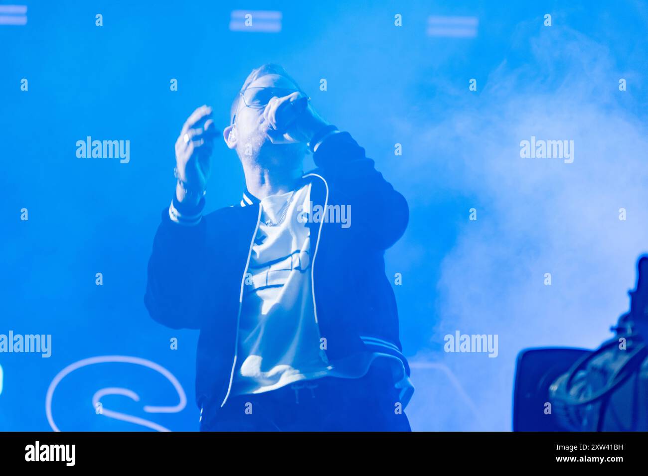 Seeed hi-res stock photography and images - Alamy