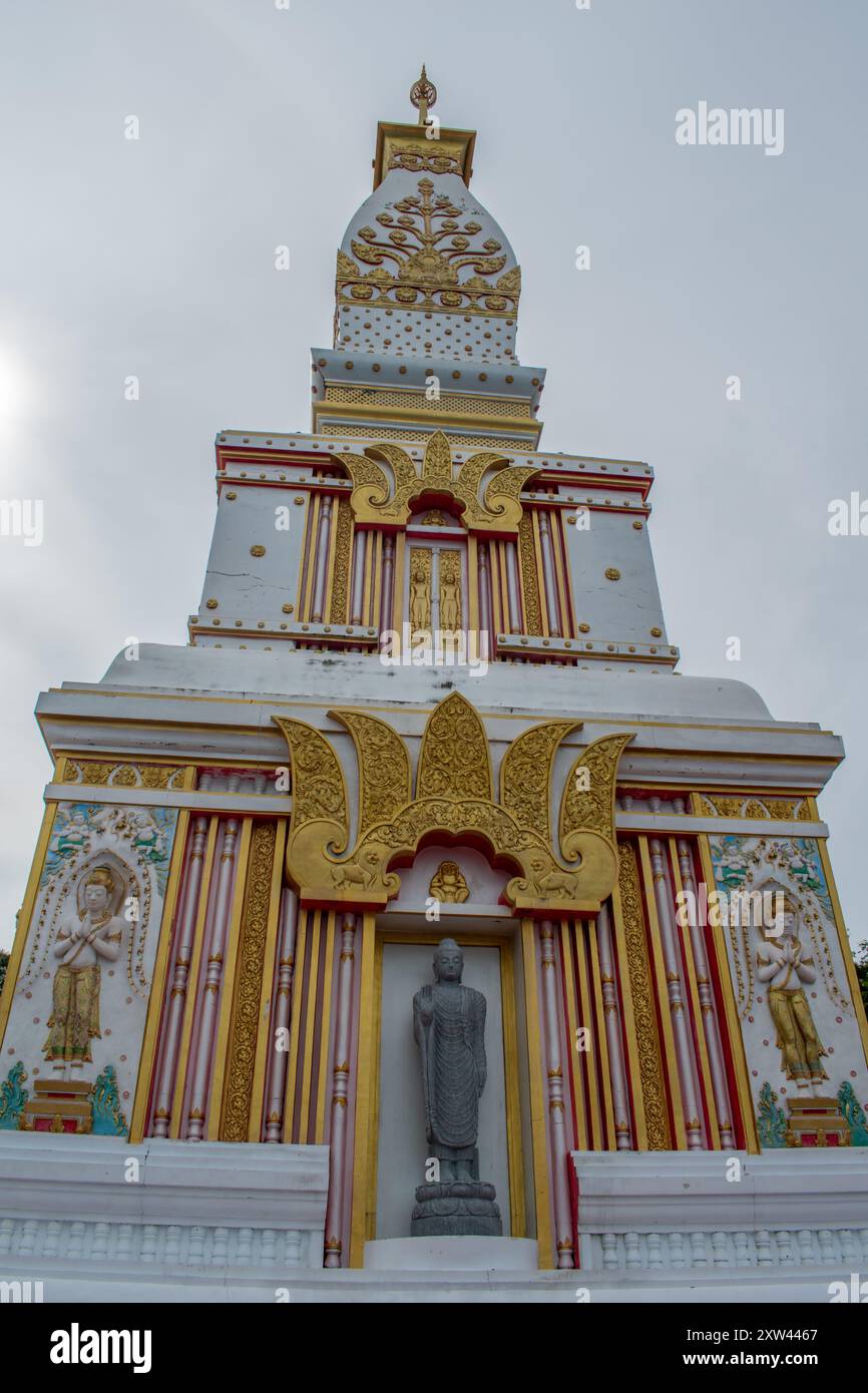 Wat thep nimit hi-res stock photography and images - Alamy