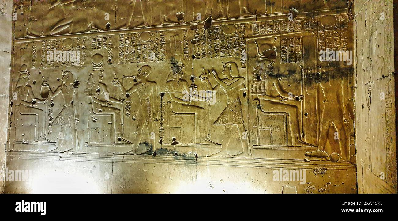 Pharoah Seti I prayer offerings to Goddess Isis in the Chapel of Isis ...