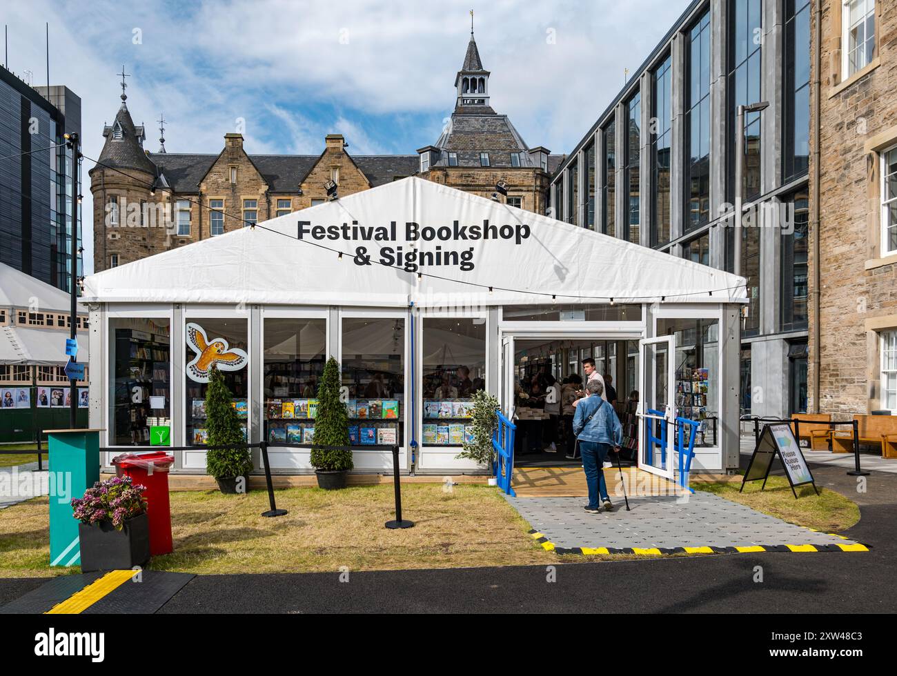 Edinburgh book festival tent hi-res stock photography and images - Alamy