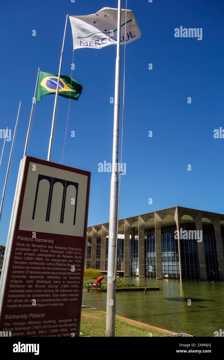 Brazilian and Mercosul flags waving in front of Itamaraty Palace ...