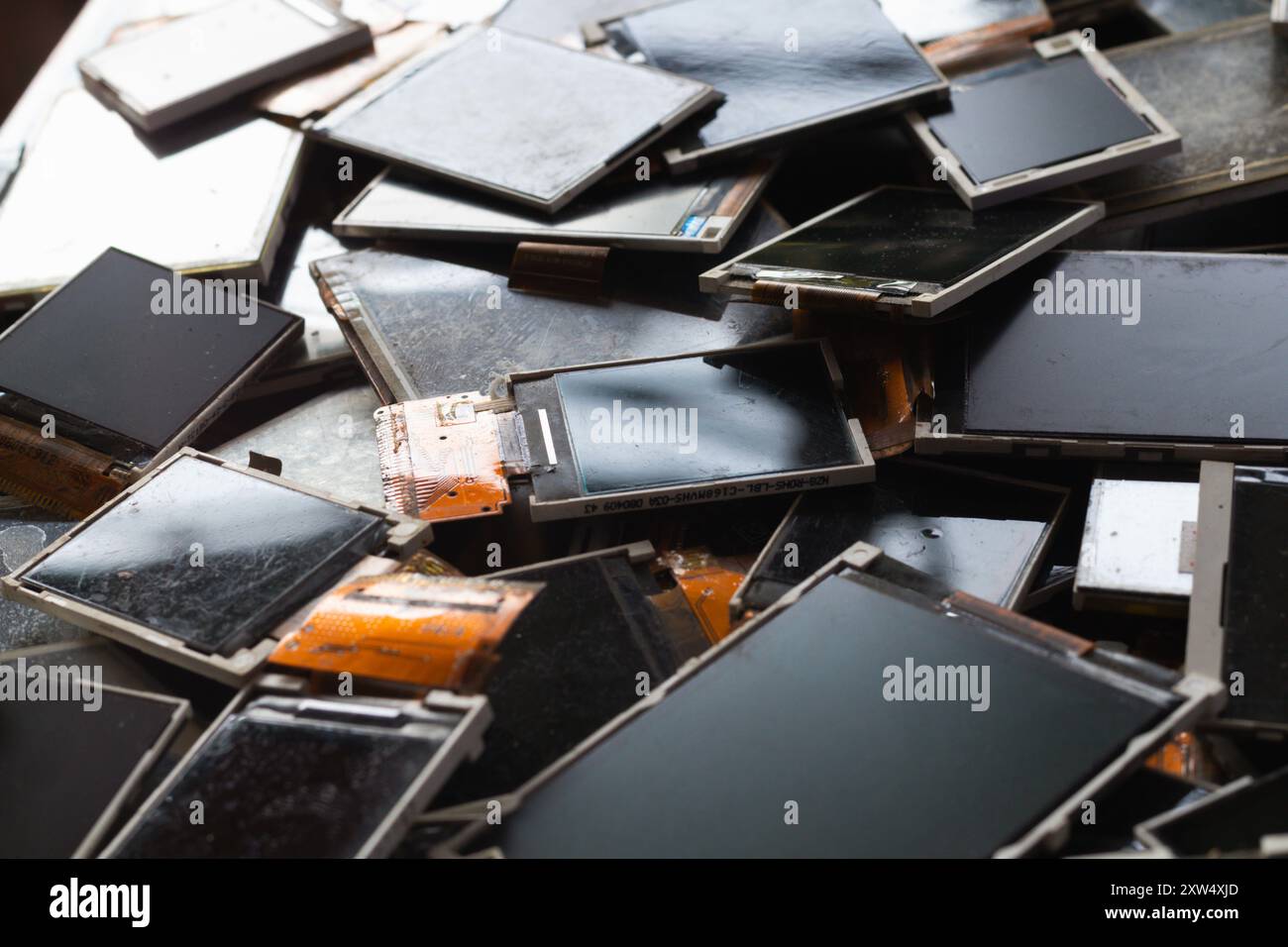 Waste electronics reuse recycle hi-res stock photography and images - Alamy