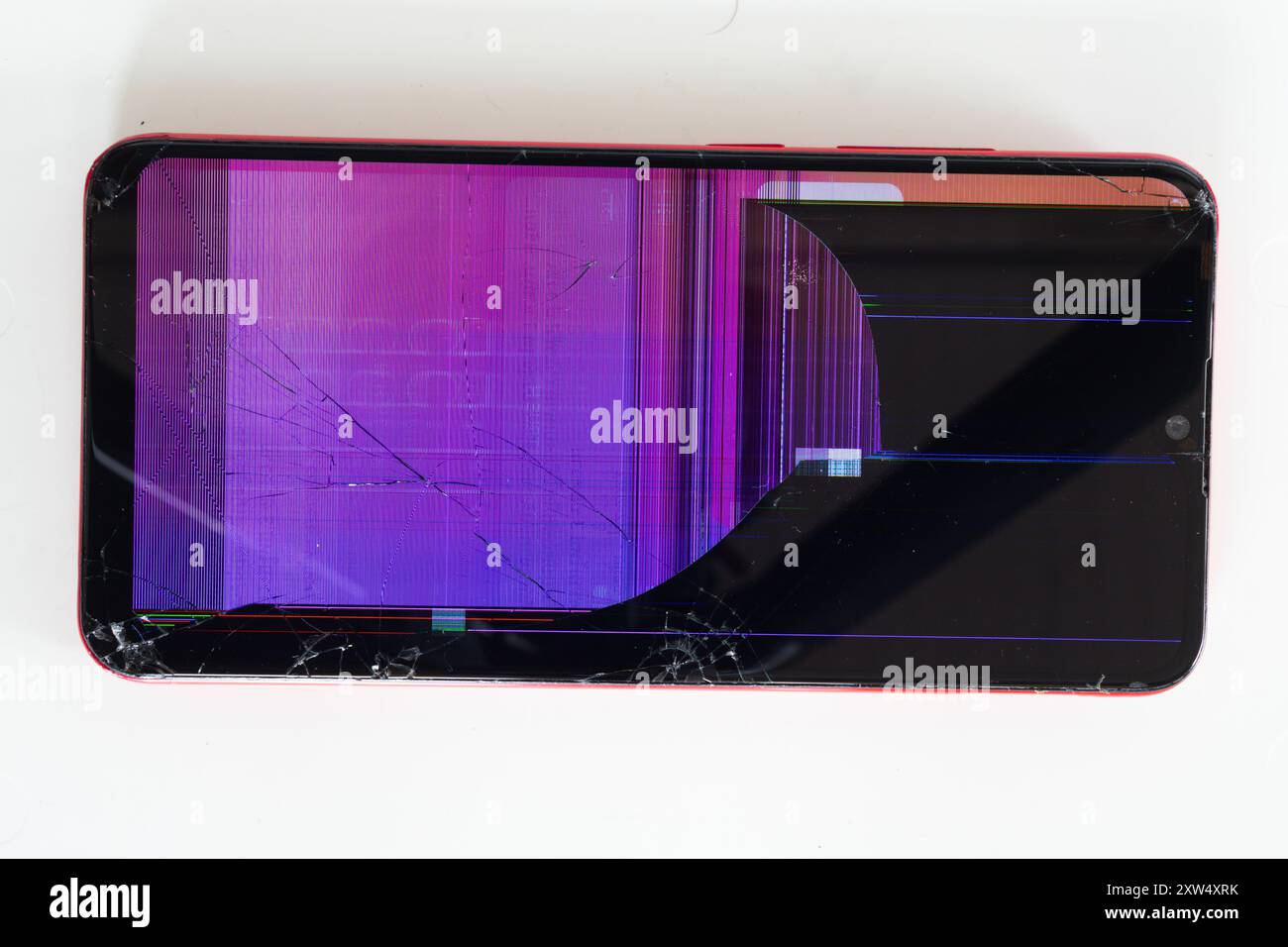 Phone recycling precious metals hi-res stock photography and images - Alamy