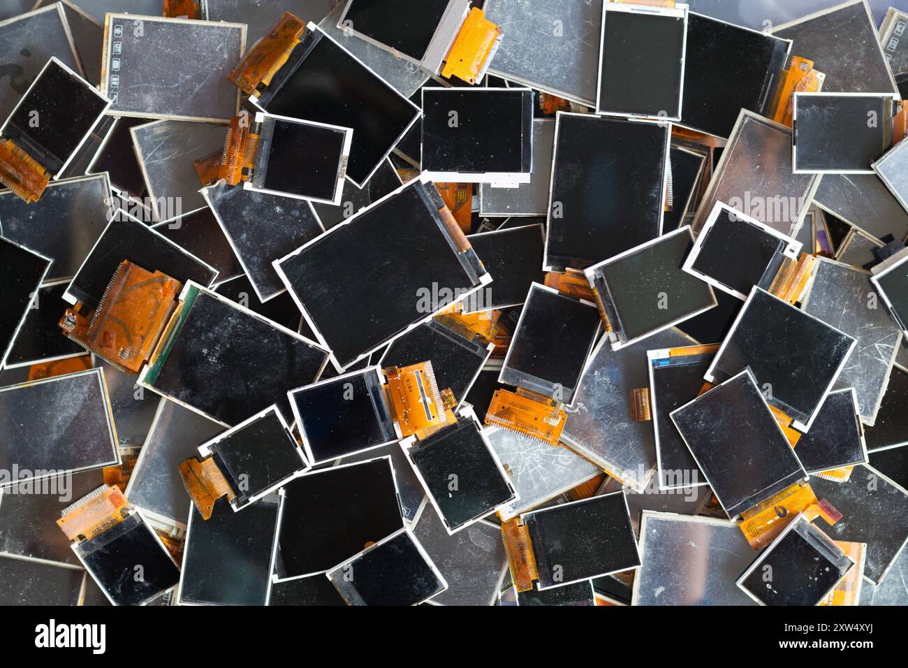 Waste electronics reuse recycle hi-res stock photography and images - Alamy
