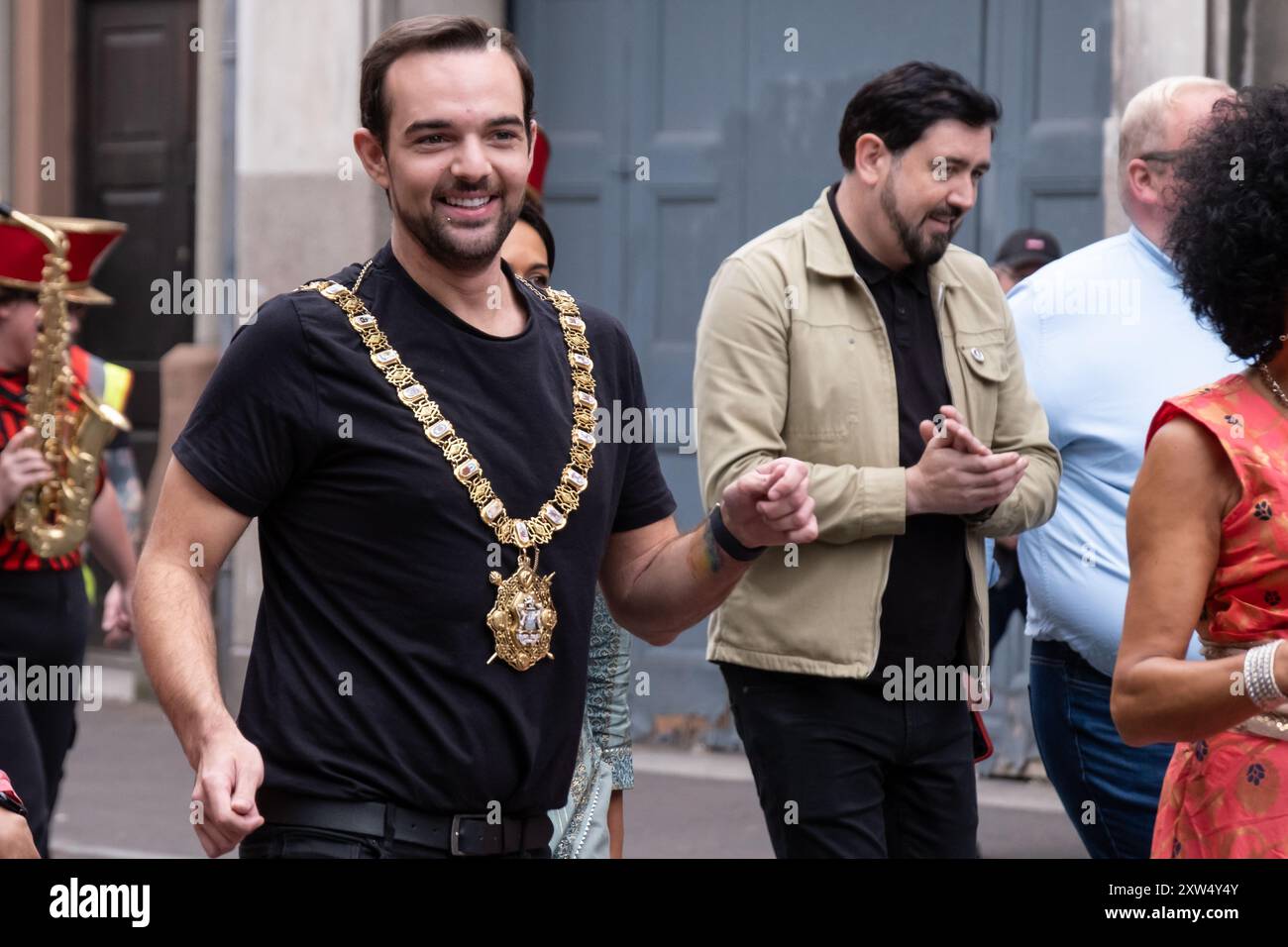 Belfast Mela Carnival Parade - Lord Mayor Micky Murray dances along to ...