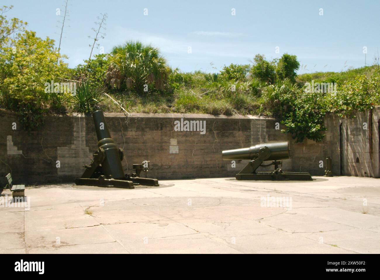 Old historical military cannons and mortars at Fort DeSoto Park in ...
