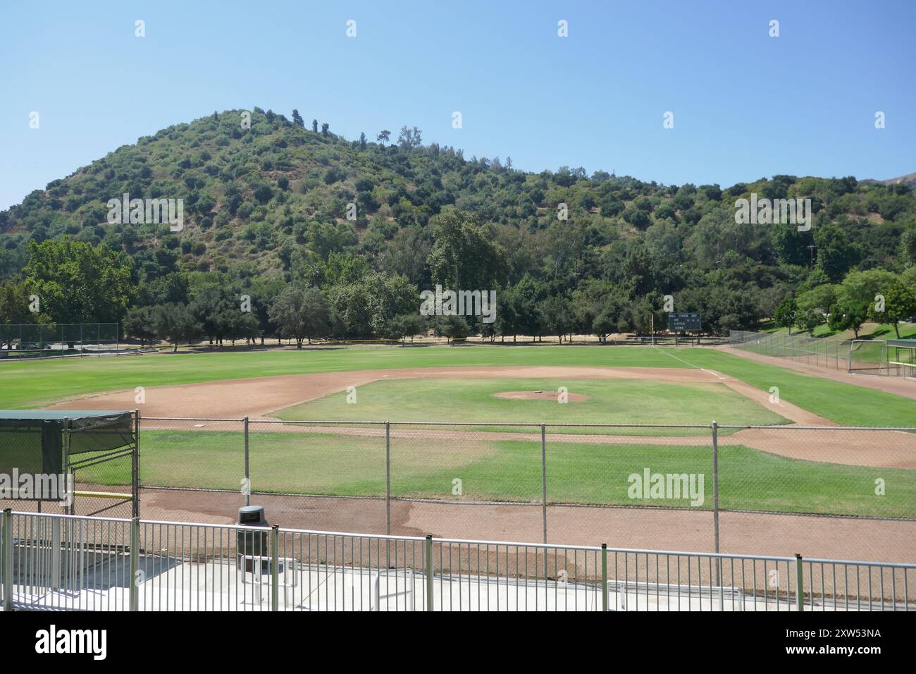 Robin wiliams hook hi-res stock photography and images - Alamy