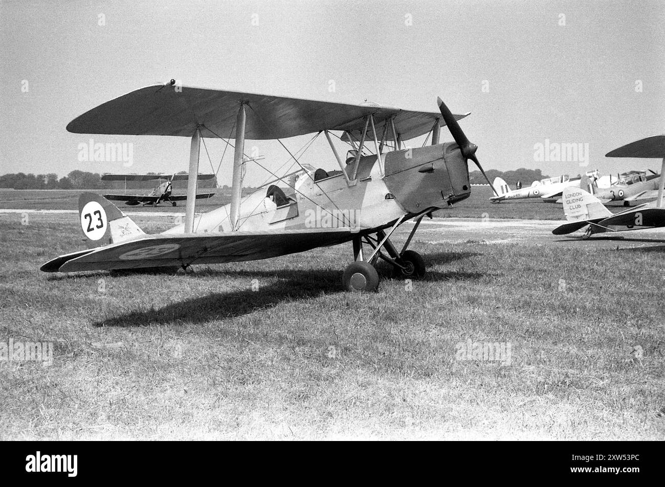 England. circa.1957 – A de Havilland DH.82A Tiger Moth of ‘The Tiger ...