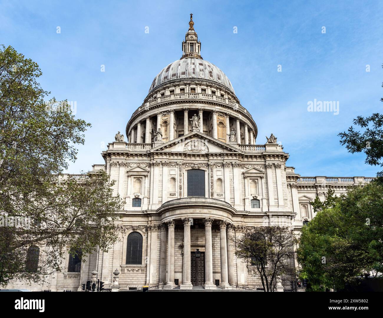 St pauls and st peters church hi-res stock photography and images - Alamy
