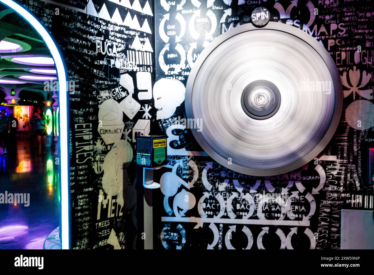 Meow Wolf art installation - psychedelic futuristic science fiction ...