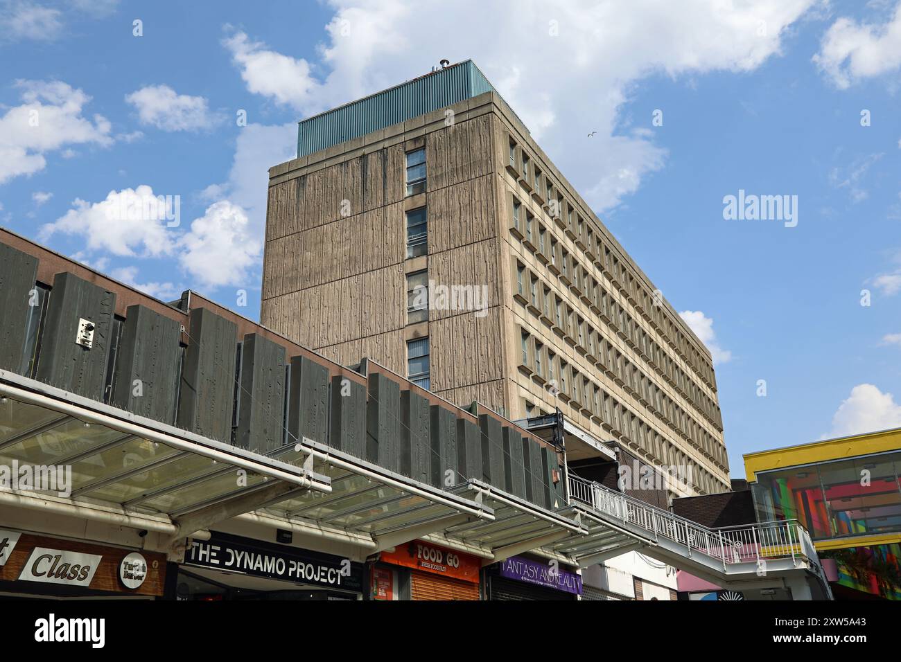 Brutalist style Hertford House in the city centre of Coventry Stock ...