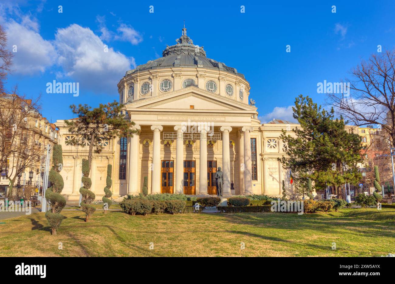 Bucharest atheneum hi-res stock photography and images - Alamy